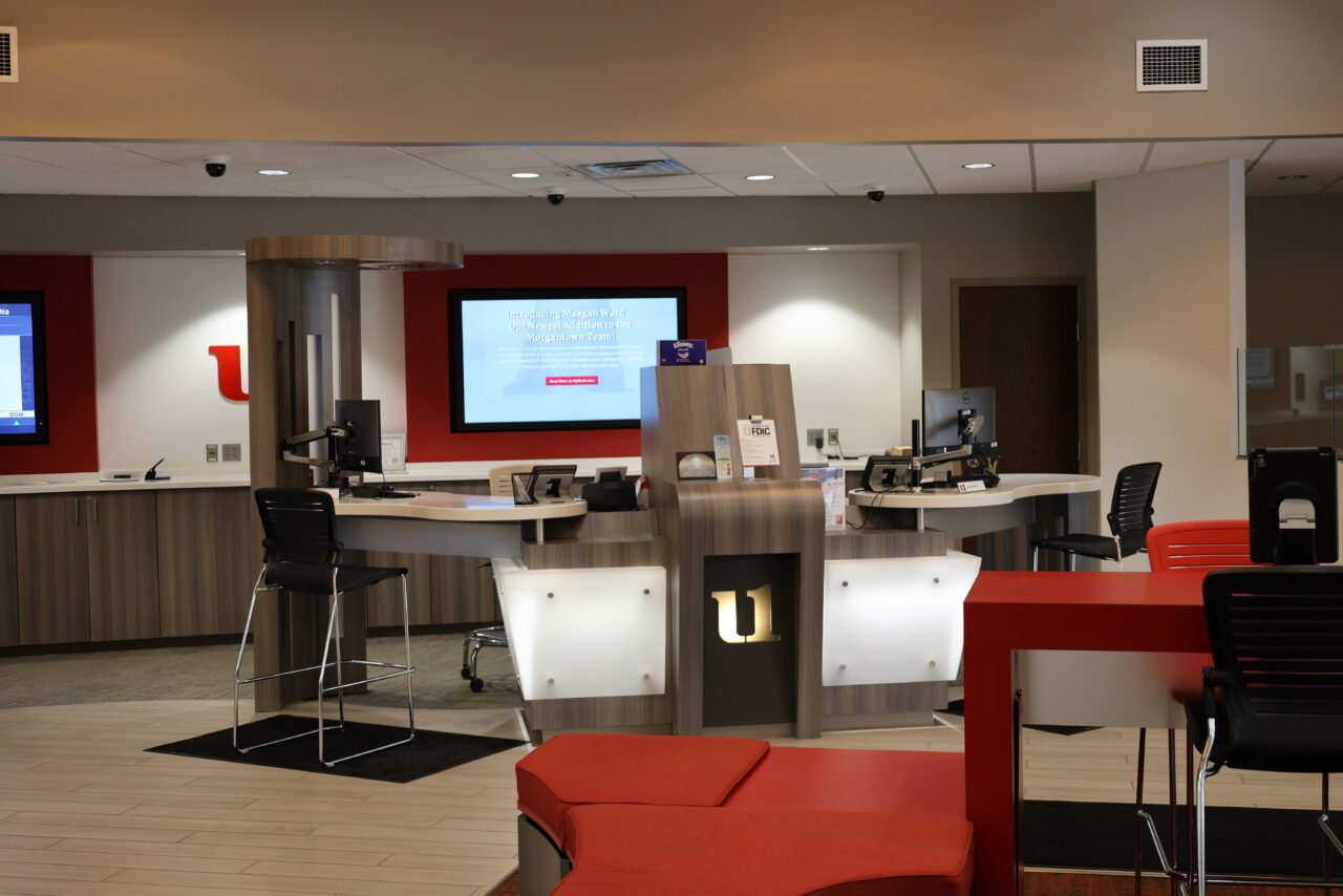 125 - First United Bank & Trust