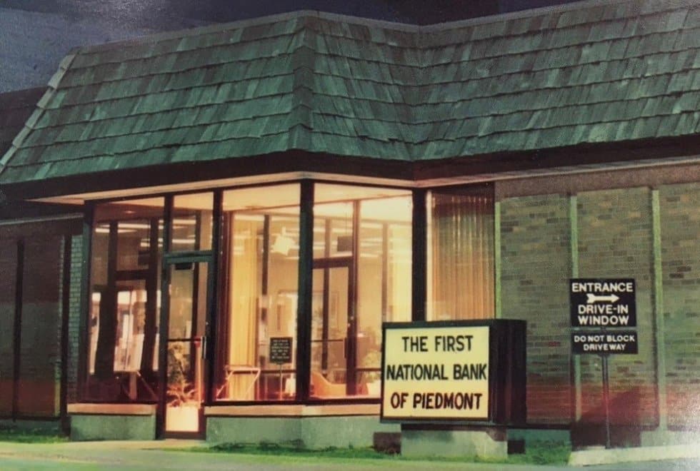 About First United Bank & Trust - First United Bank & Trust